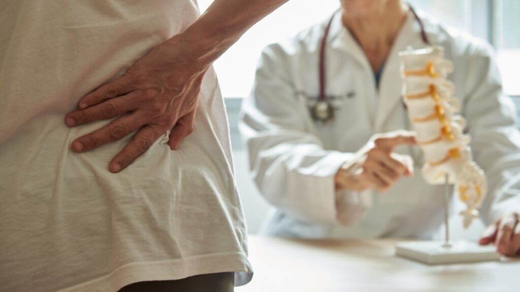 How is Chronic Pain Managed? Dr. Jennifer Stevens - myDr.com.au